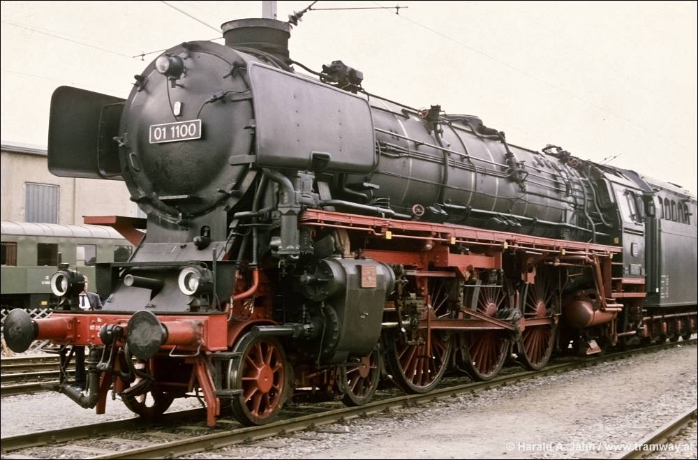 1987-10-08 Wien Nord DB 01.1100.jpg