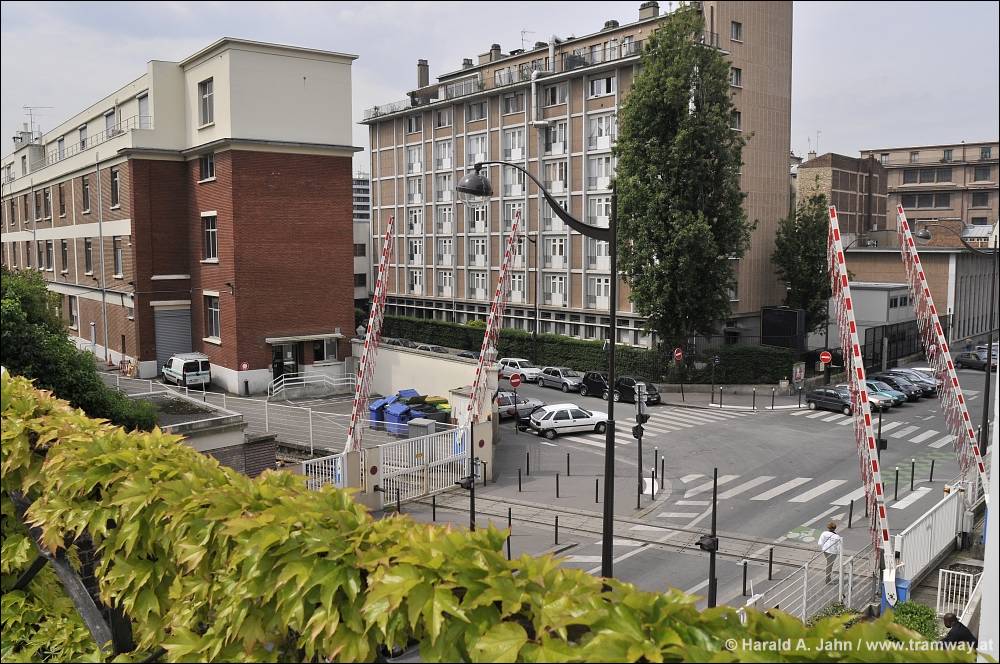 Ceinture 09 Ateliers de Charonne 2009-05-21 01.jpg